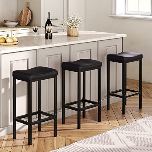 HOOBRO Bar Stools, Set of 2 Bar Chairs, Counter Height Stools, Saddle Stools with Curved Surface, Kitchen Stools, 24.8 Inches, 2.4" Thick Upholstery, for Kitchen, Dining Room, Cafe, Black BB10BY01