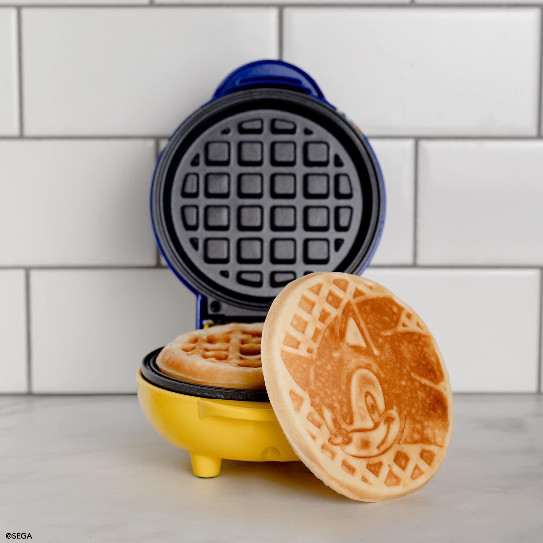 Uncanny Brands Sonic the Hedgehog Mini Waffle Maker - Sega Kitchen Appliance