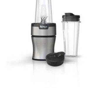 Ninja BN300 Nutri-Blender 900-Peak-Watt Personal Blender, 2 Dishwasher-Safe To-Go Cups (Renewed)