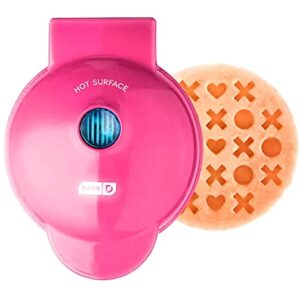 Love Mini Waffle Maker in Magenta