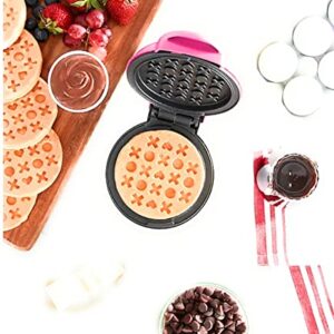 Love Mini Waffle Maker in Magenta