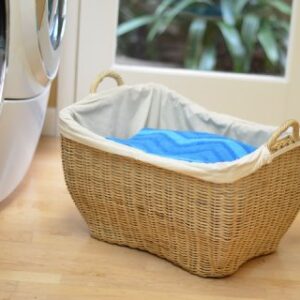 KOUBOO 1060053 Wicker Laundry Basket with Liner, 21.5" x 16" x 15.5", Natural Color