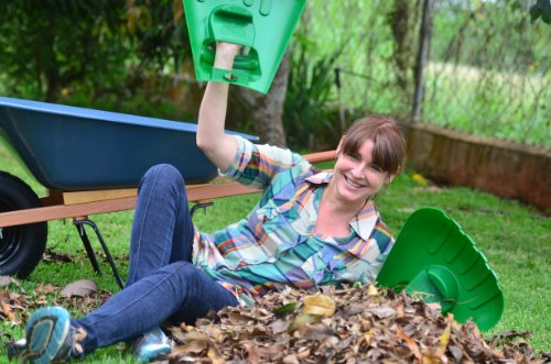 ReLeaf Leaf Scoops: Ergonomic, Large Hand Held Rakes for Fast Leaf & Lawn Grass Removal