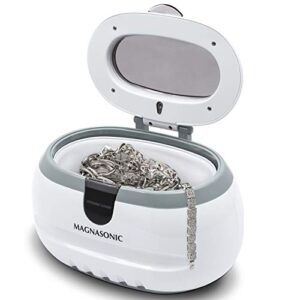 magnasonic professional ultrasonic jewelry cleaner machine for cleaning eyeglasses, watches, rings, necklaces, coins, razors, dentures, combs, tools, parts, instruments (cd2800)