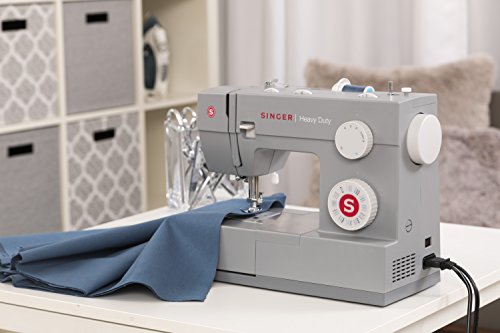 SINGER Heavy Duty Sewing Machine With Included Accessory Kit, 110 Stitch Applications 4432, Perfect For Beginners, Gray