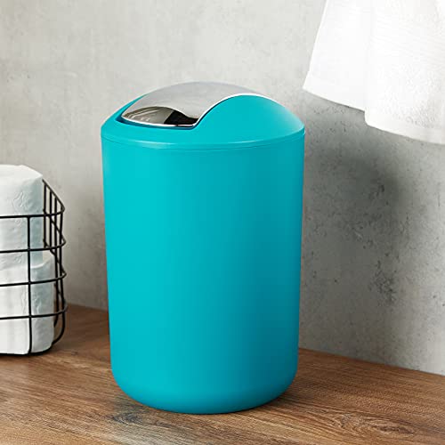 WENKO, Garbage Bin with Swing Lid, Bathroom Trash Can, Waste Basket for Small Spaces, Bedroom, Office, Guest Toilet,1.7 gal, 7.68 x 7.68 x 12.2 in, 19.5 x 19.5 x 31 cm, Petrol Blue