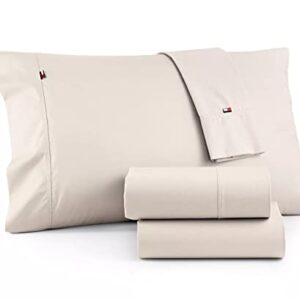 Tommy Hilfiger Signature Solid Sheeting 200 TC Set of 4 Sheet Set - 1 Flat Sheet , 1 Fitted Sheet & 2 Pillowcases, Queen Size, 100% Cotton (Marsh Mellow)