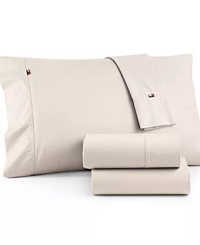 Tommy Hilfiger Signature Solid Sheeting 200 TC Set of 4 Sheet Set - 1 Flat Sheet , 1 Fitted Sheet & 2 Pillowcases, Queen Size, 100% Cotton (Marsh Mellow)