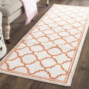 SAFAVIEH Amherst Collection Runner Rug - 2'3" x 7', Wheat & Beige, Moroccan Trellis Design, Non-Shedding & Easy Care, Ideal for High Traffic Areas in Living Room, Bedroom (AMT422S)