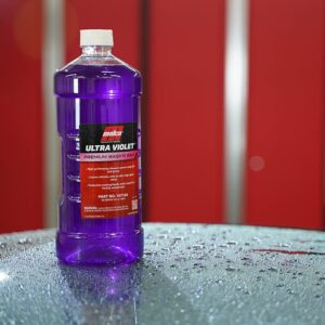 Malco Ultra Violet Premium Wash'n Wax – Best 2-In-1 Car Wash and Wax/Cleans and Provides A Durable, High-Gloss Shine in One Fast and Easy Step / 1 Gallon (107101)