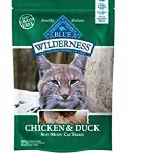 Blue Buffalo Wilderness Soft-Moist Grain-Free Cat Treats Variety Pack - 4 Flavors (Chicken & Duck, Chicken & Trout, Chicken & Salmon, and Chicken & Turkey) - 2 Oz Each (4 Total Pouches)