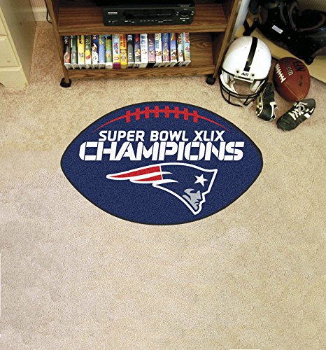 FANMATS 17684 New England Patriots Football Rug - 20.5in. x 32.5in. | Sports Fan Home Decor Rug and Tailgating Mat - Super Bowl XLIX Champions