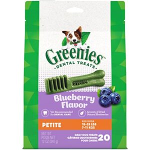 greenies petite natural dog dental care chews oral health dog treats blueberry flavor, 12 oz. pack (20 treats)