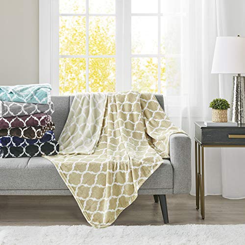 Madison Park Ogee Lightweight Throw Blanket Premium Microlight Design Spread, Oversize, Ultra Soft, Cozy Living Room Couch, Sofa, Bed, 60"x70" Aqua Plush Throw