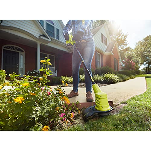 RYOBI 18V ONE+ 3-Tool Combo Kit String Trimmer. Hedge Trimmer Blower