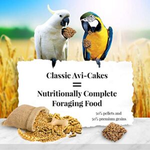 LAFEBER'S Classic Avi-Cakes Pet Bird Food, Made with Non-GMO and Human-Grade Ingredients, for Macaws & Cockatoos, 1 lb