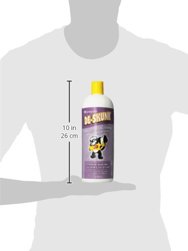 De-Skunk Odor Destroying Shampoo for Dogs, 32 oz. – Formulated with Powerful De-Greasers, Skunk Odor Remover for Pets, Carpet, Furniture and More – Removes Skunk Smell Fast, Clear, (FG00065)