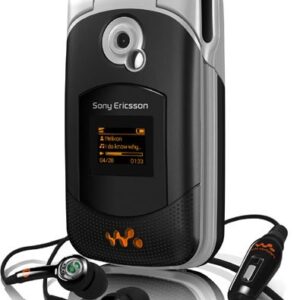 Sony Ericsson W300i Unlocked Cell Phone with MP3/Video Player, Memory Stick Micro Slot-U.S. Version with Warranty (Shadow Black)