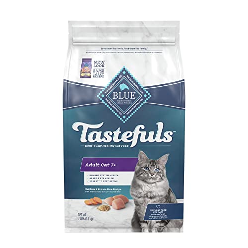 Blue Buffalo Tastefuls Adult 7+ Natural Dry Cat Food, Chicken 7lb bag