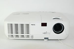 2500 lumens xga dlp projector