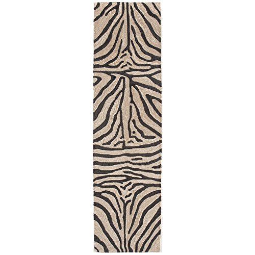 Liora Manne Ravella Zebra Indoor/Outdoor Rug Black 24"X8'