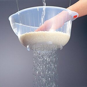 Inomata Japanese Rice Washing Bowl with Strainer, 2.5-Quart Capacity