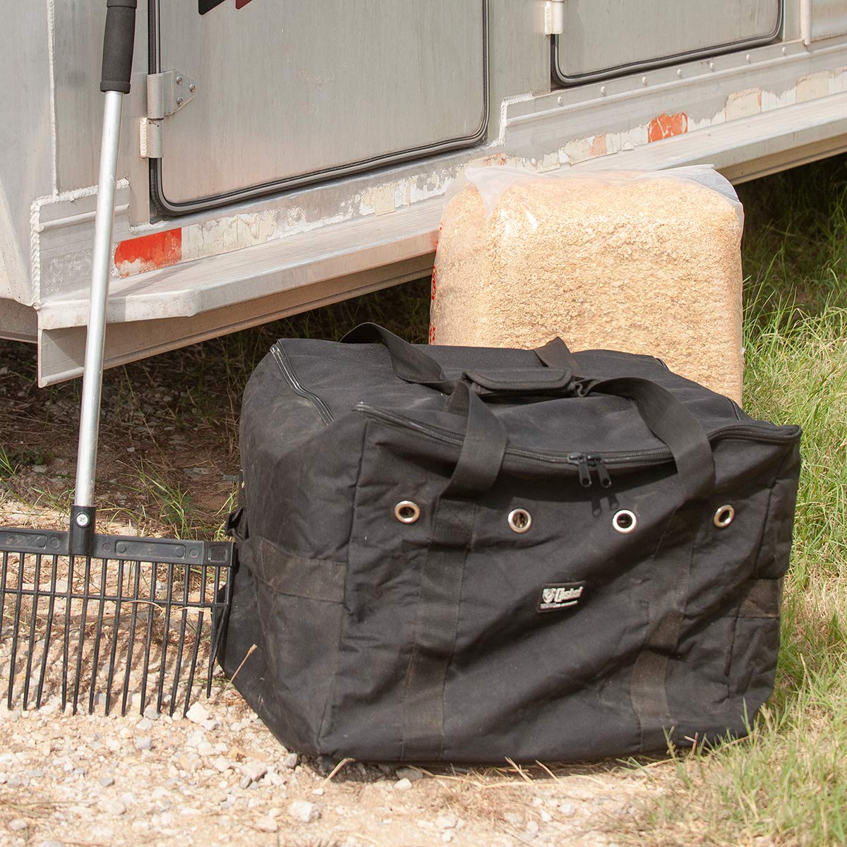 Cashel Company Half Bale Bag