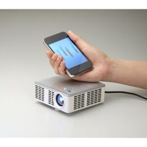 3M Mobile Projector MP410