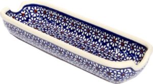 polish pottery corn-on-the-cob dish from zaklady ceramiczne boleslawiec 1517-120 traditional pattern, dimensions: length: 8.75" width: 3"