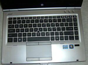 hp elitebook 8460p 2.5ghz intel core i5-2520m processor, 8gb ddr3 memory, 250gb hdd, windows professional 64-bit