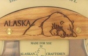 Ulu Factory Alaska Ulu Birch Walnut Stripe Wood Chopping Bowl-board Polar bear Design Handle (1)