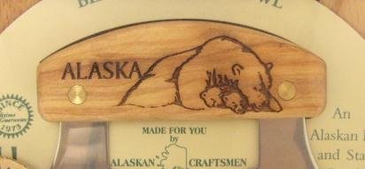 Ulu Factory Alaska Ulu Birch Walnut Stripe Wood Chopping Bowl-board Polar bear Design Handle (1)