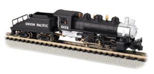 bachmann industries #4425 usra 0-6-0 switcher locomotive and tender union pacific train car, black/silver, n scale