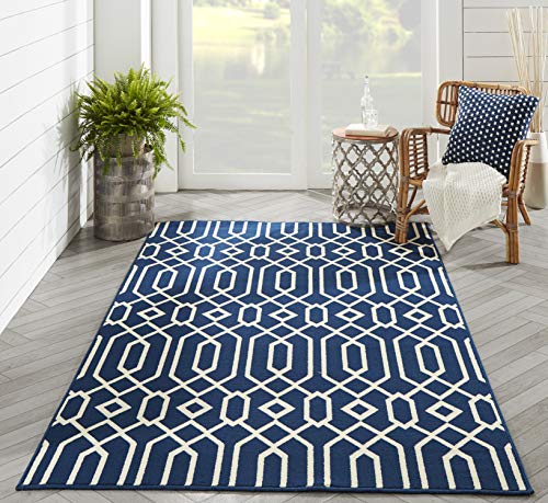 Momeni Rugs , Baja Collection Contemporary Indoor & Outdoor Area Rug, Easy to Clean, UV protected & Fade Resistant, 1'8" x 3'7", Navy Blue