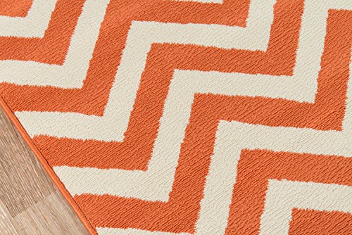 Momeni Rugs , Baja Collection Contemporary Indoor & Outdoor Area Rug, Easy to Clean, UV protected & Fade Resistant, 1'8" x 3'7", Orange