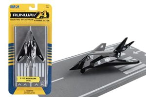 daron worldwide trading runway24 f-117 nighthawk vehicle