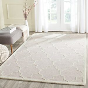 safavieh cambridge collection 4' x 6' light pink / ivory cam134m handmade moroccan trellis premium wool area rug