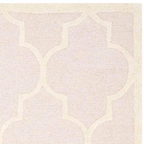 SAFAVIEH Cambridge Collection 4' x 6' Light Pink / Ivory CAM134M Handmade Moroccan Trellis Premium Wool Area Rug