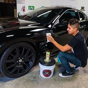 Chemical Guys WAC_201_16 Butter Wet Wax, Deep Wet Shine for Cars, Trucks, SUVs, RVs & More, 16 fl oz, Banana Scent