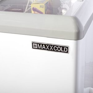 Maxx Cold MXF71F Sliding Glass Top Mobile Ice Cream Display Freezer Equipped with 5 Baskets, White