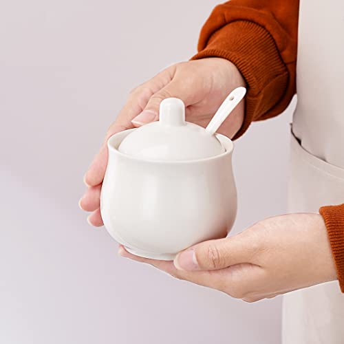 CHILDIKE Ceramic Sugar Bowl with Lid and Spoon, White Porcelain Sugar Salt Pepper Storage Jar, 8 Ounces