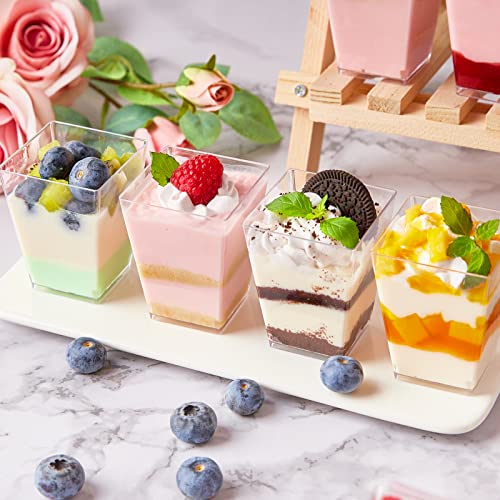 Qeirudu 50 Pack 5 oz Square Dessert Cups with Lids and Spoons - Mini Pudding Cups, Clear Plastic Parfait Cup, Appetizer Shooter Glasses for Cheesecake Mousse Fruit Ice cream