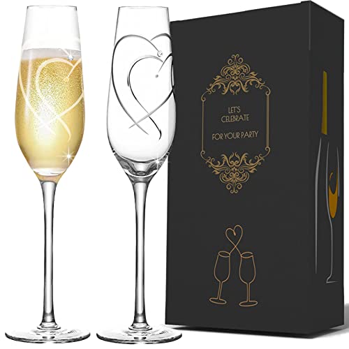 VARLKA Champagne Flutes set of 2, Bride and Groom Wedding Toasting Champagne Glasses with Love Heart Decorated with Real Crystals, Wine Glasses, Wedding Gifts for Couple Engagement gifts