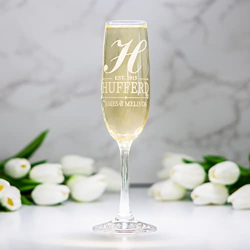 Personalized Champagne Glasses Set of 2 - Engraved Wedding Champagne Flutes - Custom Bride and Groom Gift for marriage, bridal party, engagement