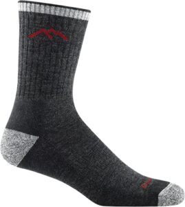 darn tough merino wool micro crew cushion sock black, xl