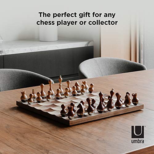 Umbra Wobble Chess Set