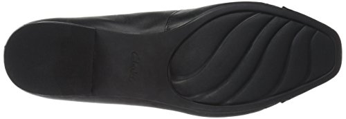 Clarks womens Juliet Monte Pump, Black Leather/Synthetic, 8.5 Wide US