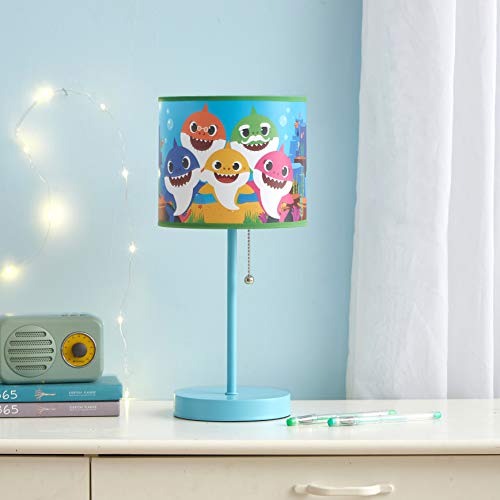 Idea Nuova Baby Shark Stick Table Kids Lamp with Pull Chain,Metal, Themed Printed Decorative Shade