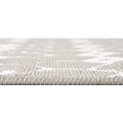 Unique Loom Outdoor Trellis Collection Area Rug - Cardak (7' 10" x 10' Rectangle, Gray/ Ivory)