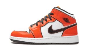 big kid's jordan 1 mid se turf orange/black-white (bq6931 802) - 5.5